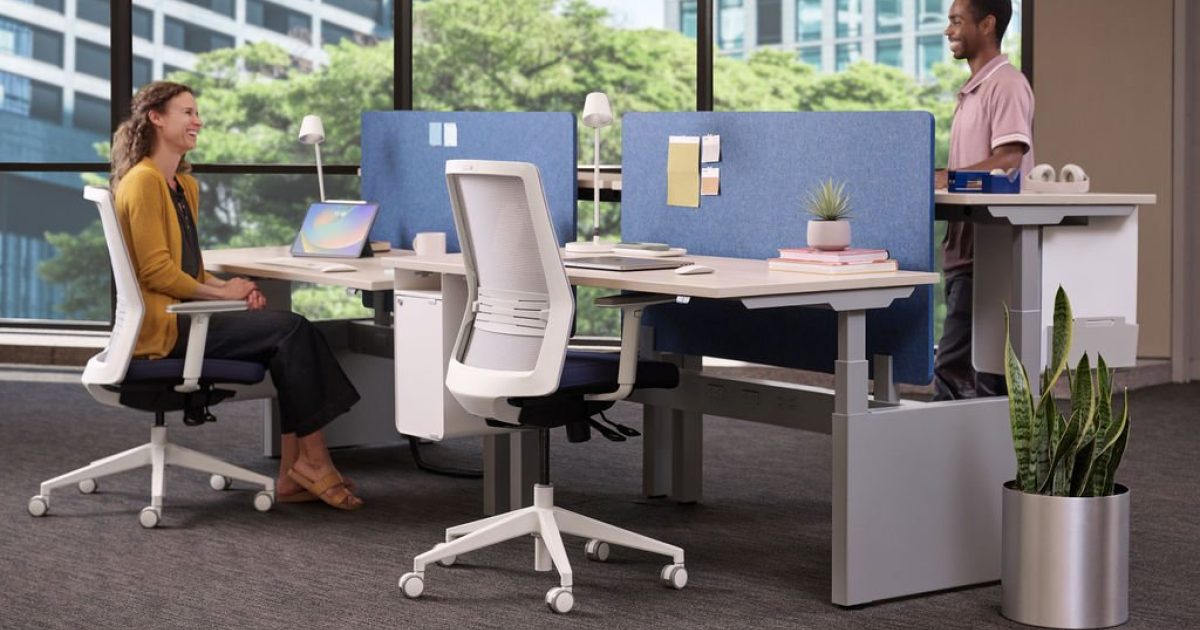 AMQ Solutions | Solving the Privacy Problem with 3F Screens